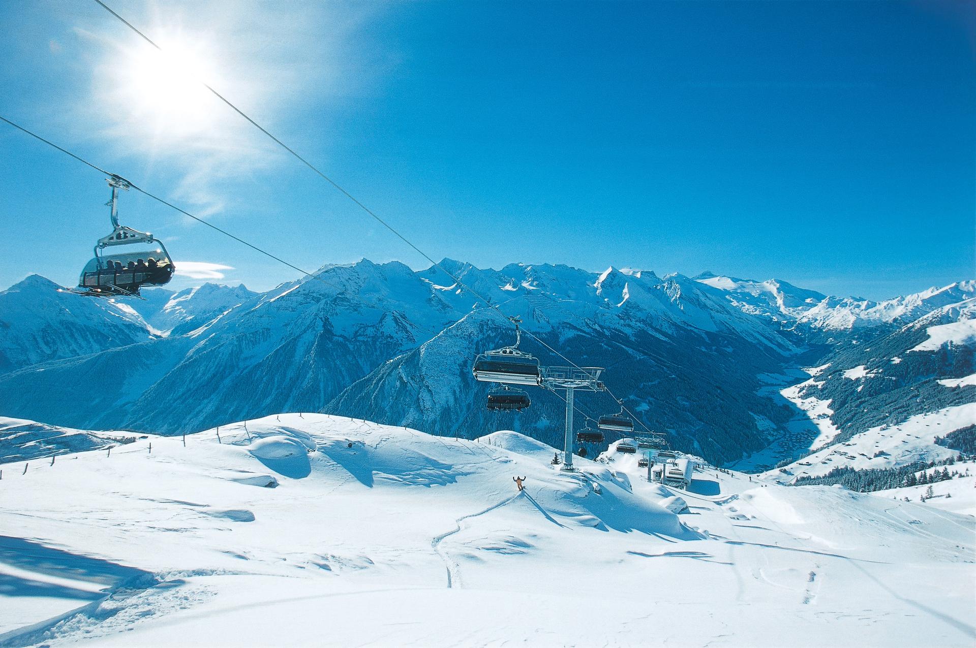 Your ski rental at the Hintertux Glacier